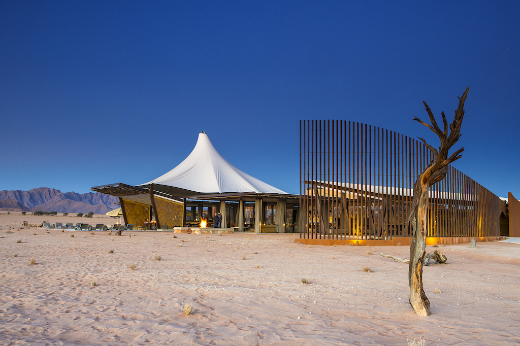 Dead Valley Lodge - Biggestleaf Travel